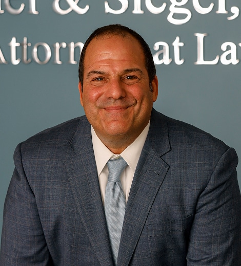 Andrew Siegel | Personal Injury Lawyer & Co-Founder of Goidel & Siegel